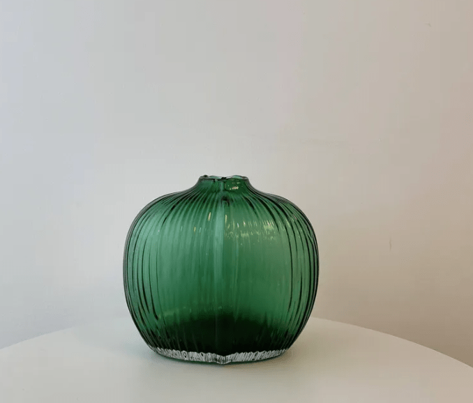 Fleur Shoulder Glass Vase - Small Emerald – Online8
